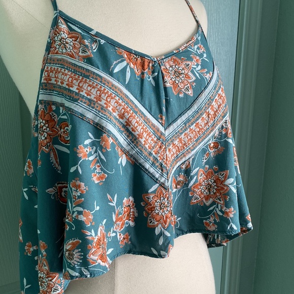 Angie | Tops | Angie Paisley Swing Free Cami Top With Built In Shelf ...